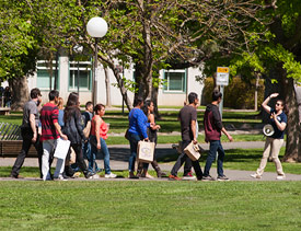 UC Davis Visitor Services : Tour Registration